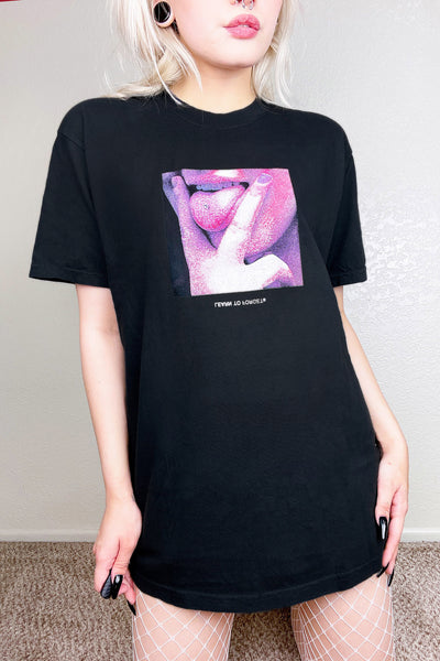 Eat Me Premium Tee – Goodbye Bread